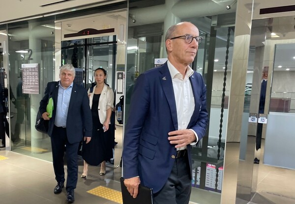 FISU 레온즈 에더 신임 회장, 2027 충청권 세계대학경기대회 준비 첫 인상..."훌륭한 팀워크"