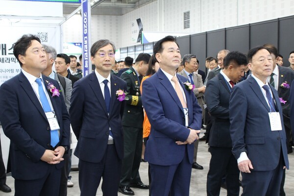 제1회 방위산업의 날 앞둔 2025년 대한민국 국방산업발전대전..."K-방산수도 의미"